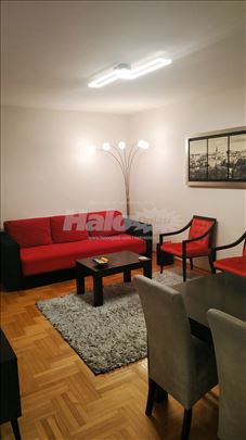 Uknjizen LUX stan 43m2 Gradnja 2006. CG 2/6