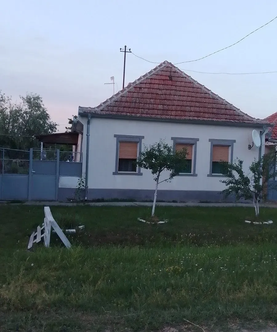 Prodaja, kuća, 112m², Sečanj, Srbija