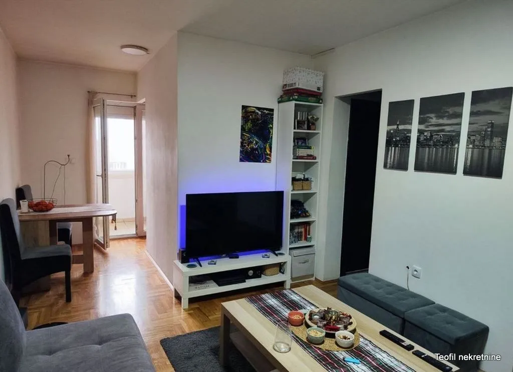 Prodaja, dvosoban stan, 43m², Ledine, Beograd