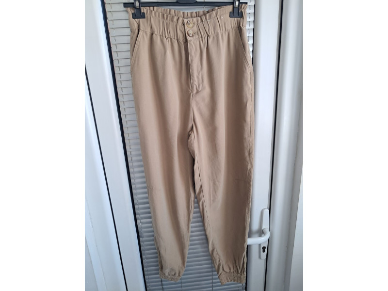 F&F kamel pantalone sa paperbag strukom vel 38