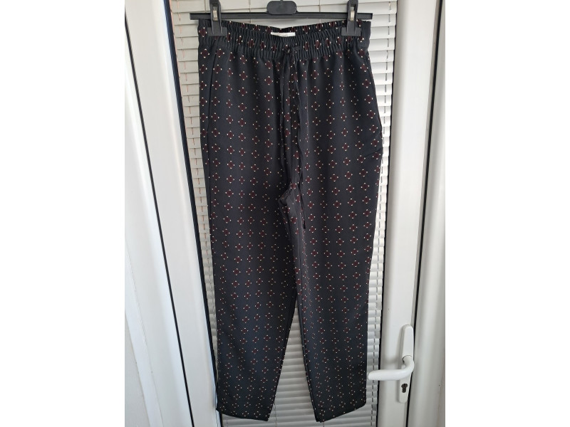 H&M L.O.G.G. salvare sa dezenom vel 34