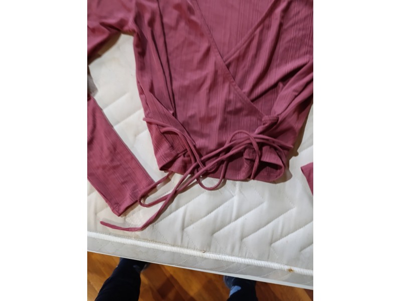 ŽENSKA BLUZA