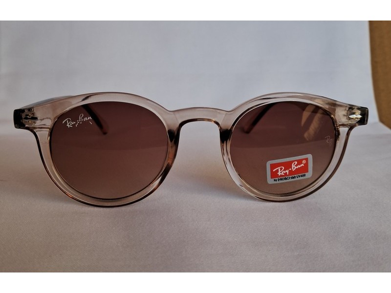 Ray-Ban RB4552