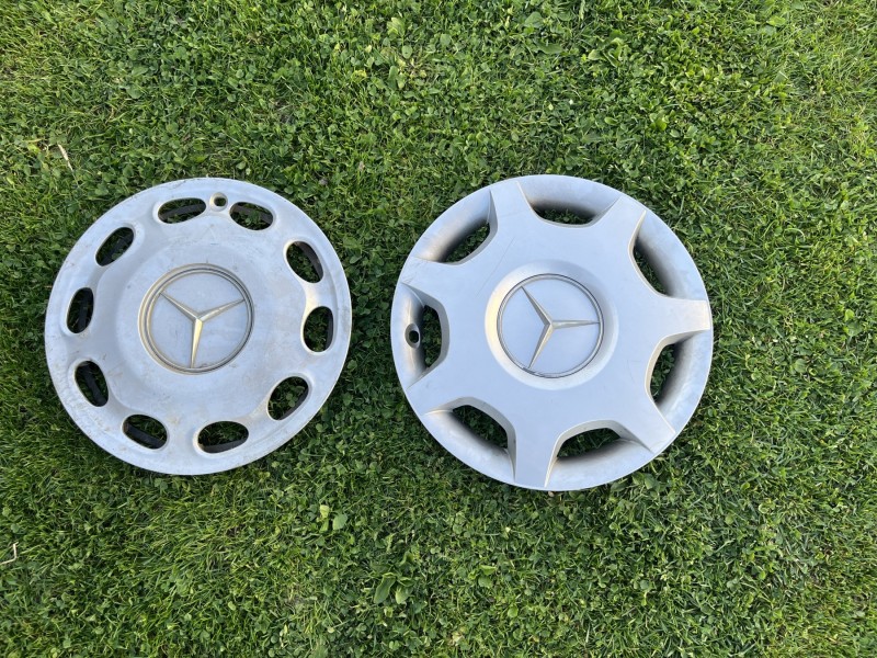Mercedes ratkapne original 15-16odlicne