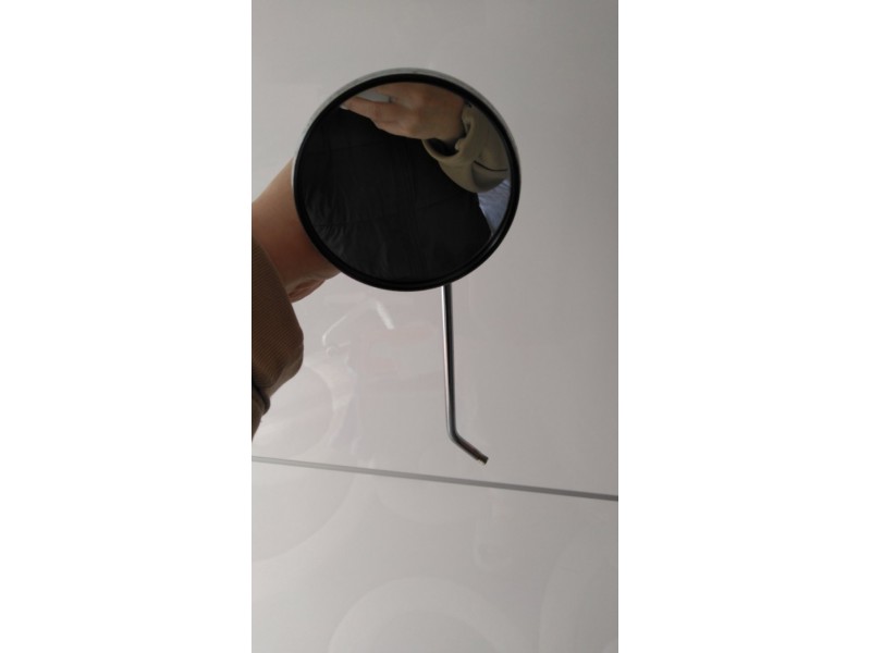 retrovizor motor kravica