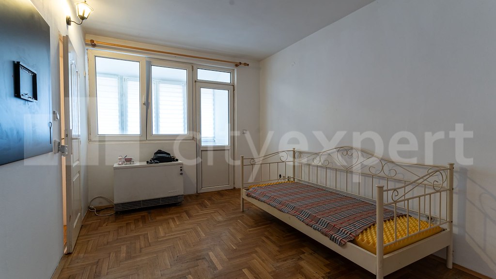 Stan za izdavanje BEZ PROVIZIJE: Dvosoban, 53m², Cvećarska, Čukarica - 400€