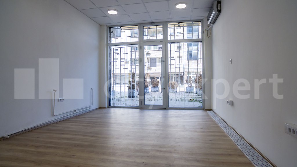 Poslovni prostor za izdavanje BEZ PROVIZIJE: Ostalo, 41m², Antifašističke borbe, Novi Beograd - 700€