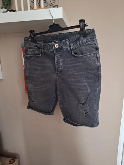 River island muske bermude