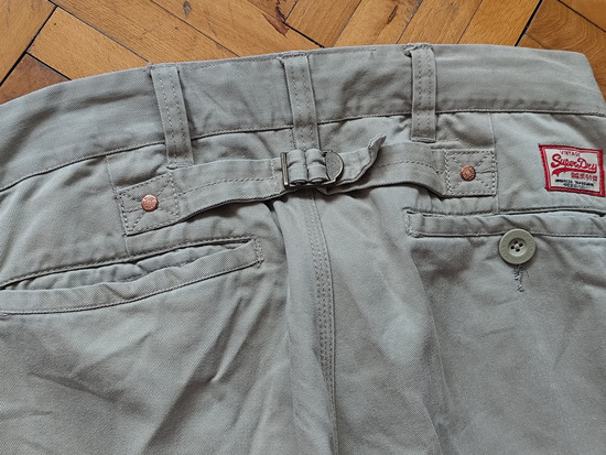Brutalne Superdry desert pantalone Spirit of Tokyo