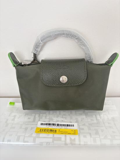 Longchamp green