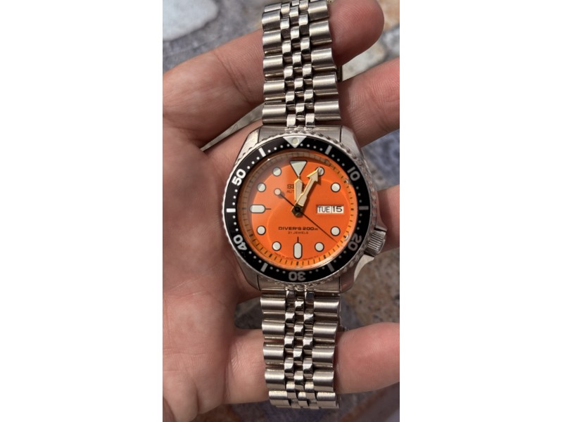Seiko Orange SKX011
