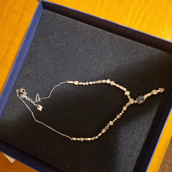 SNIZENO Swarovski ogrlica bez kutije