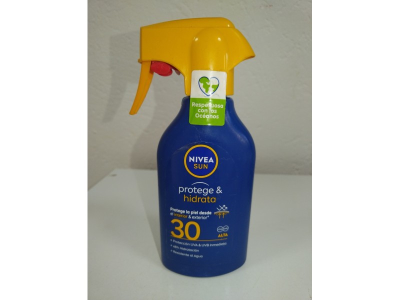 Nivea sun sprej spf 30 original
