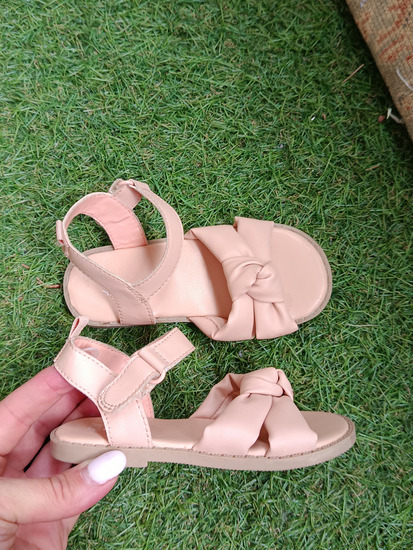 H&M sandalice 23