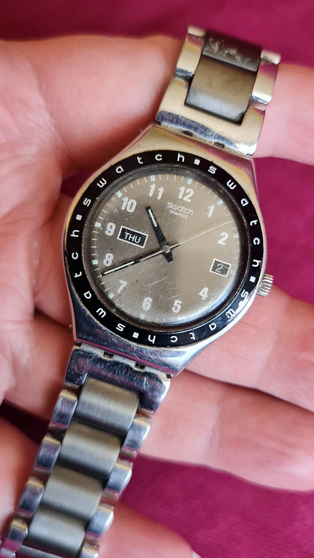 Swatch Irony muški ručni sat – Swiss Made - Kućište i narukvica od