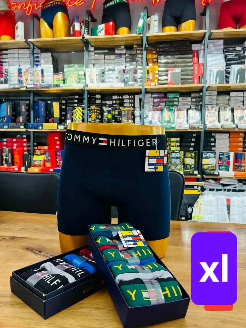 Muške bokserice Tommy Hilfiger – veličina XL - Model: bokserice sa