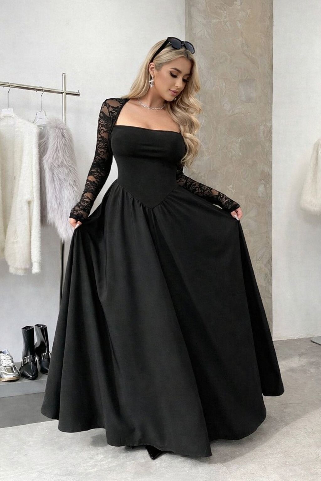 Elegantna duga crna haljina - Model: duga svečana haljina A-kroja sa