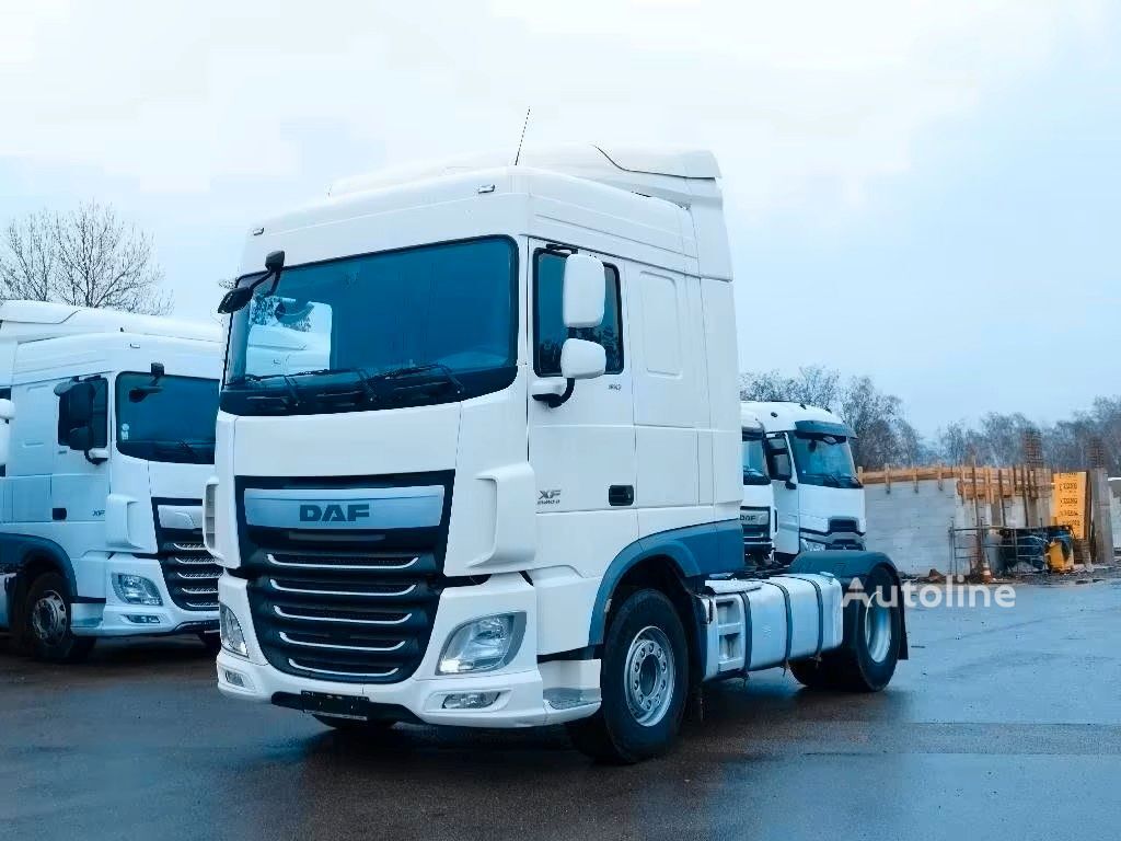 DAF XF 510 SpaceCab*RETARDER* tegljač
