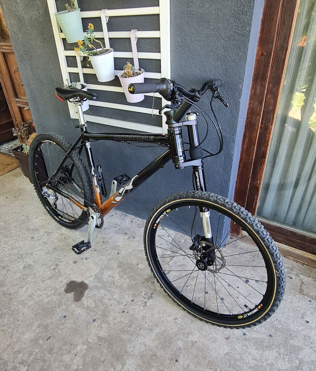 Cannondale lefty brdski bicikl – aluminijumski hardtail Izuzetno lagan