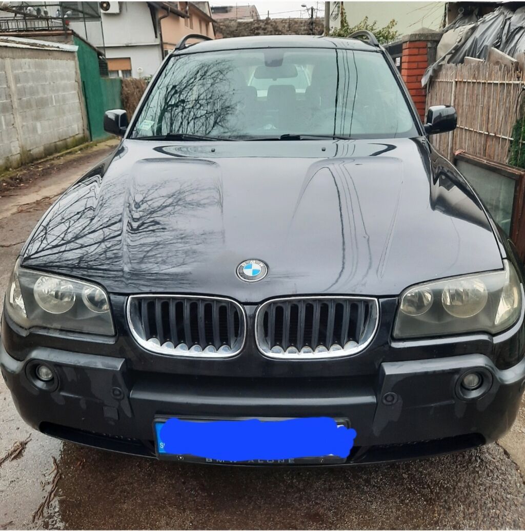 Bmw X3 2.0d 2004 god.Auto pali i radi normalno samo je pedala kvačila