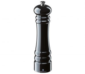 11. MLIN ZA BIBER I SO “BERLIN” – CRNI SJAJ, 24CM, CENA: 4.956,00 DIN