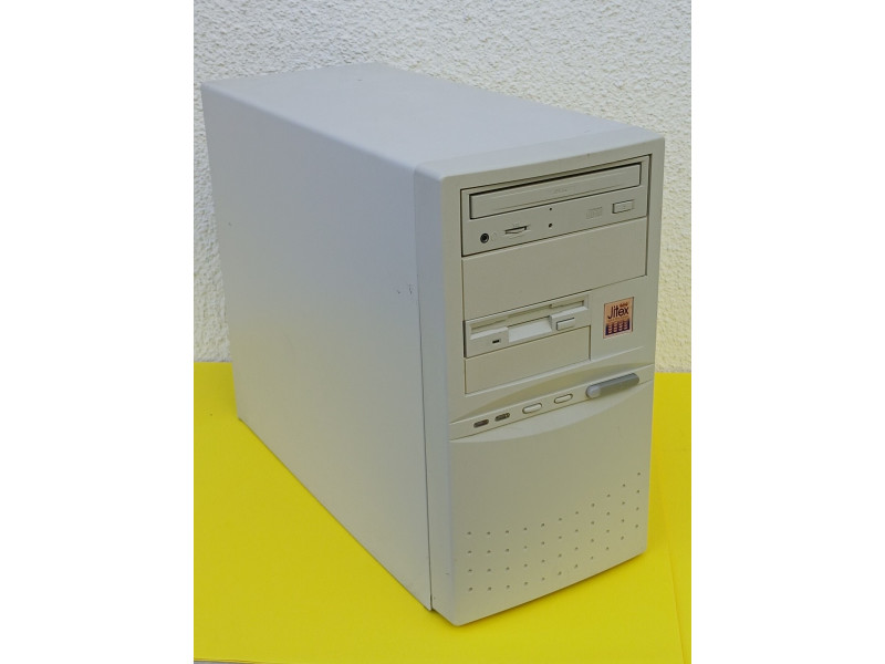 Stari Racunar - AMD-K6 - Kompletan