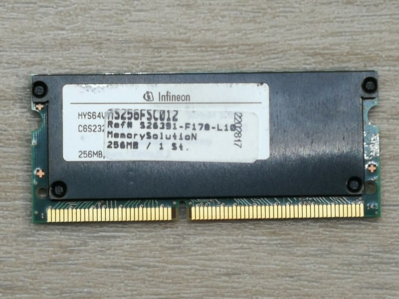Infineon SO-DIMM RAM memorija - 256mb