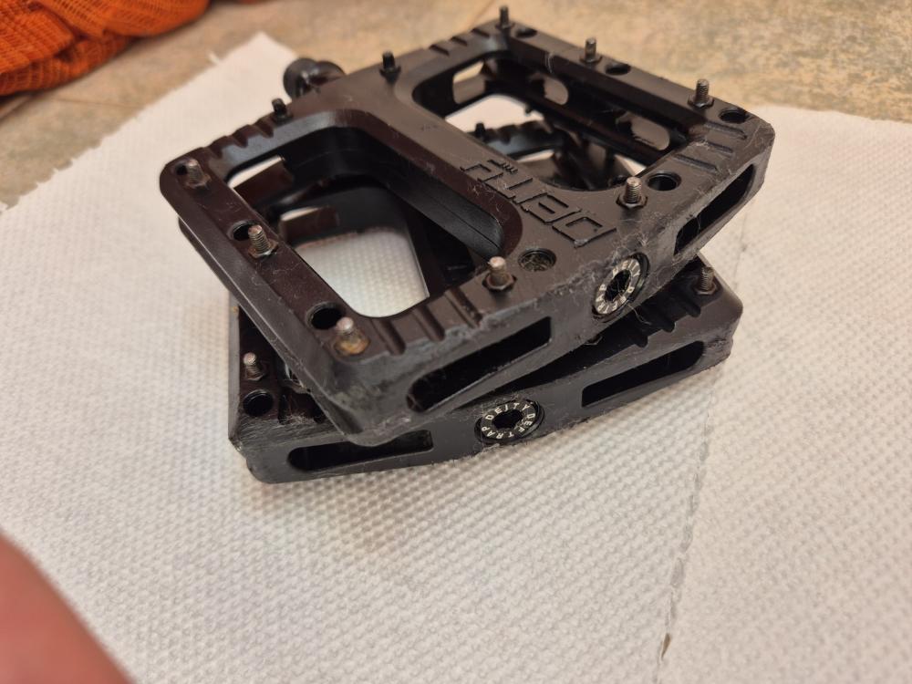 Deity Deftrap MTB-BMX Pedals