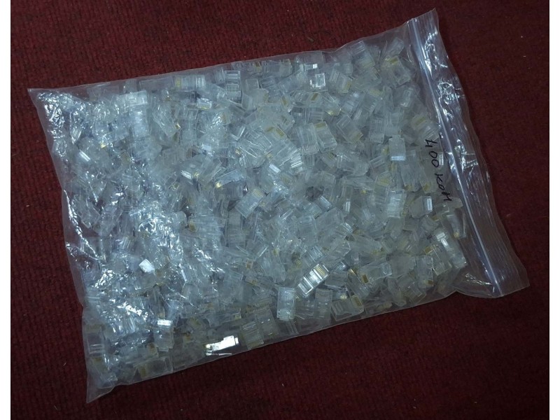 LAN UTP konektori 400kom RJ45