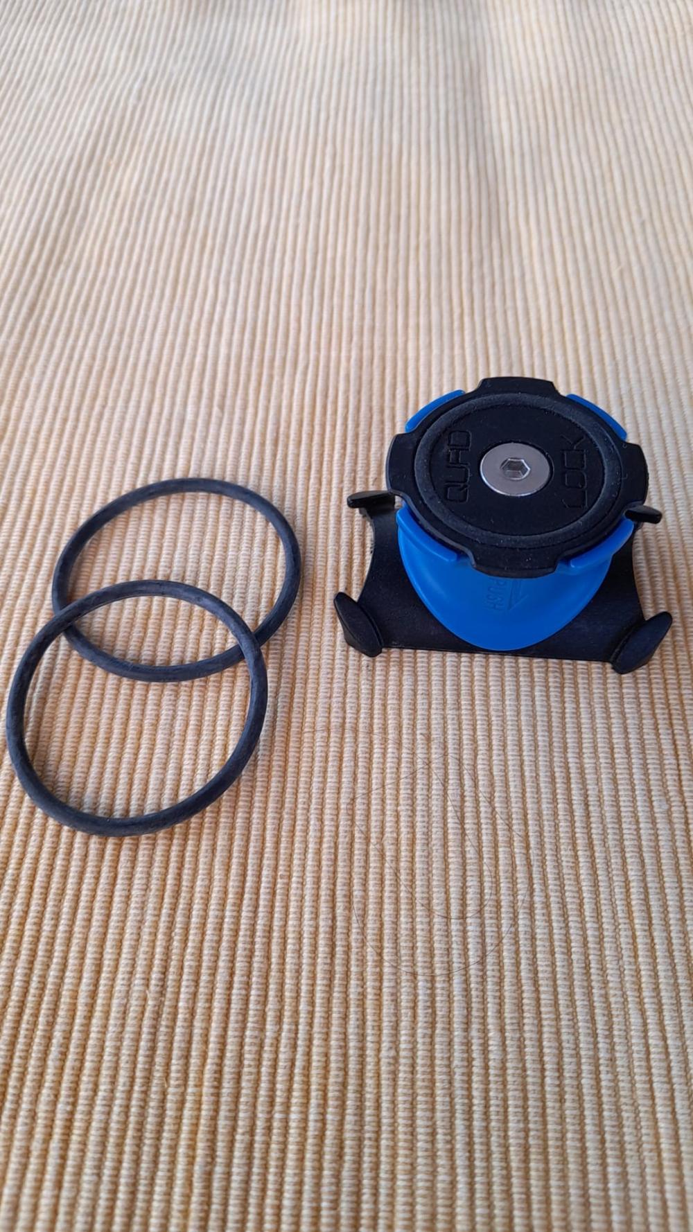 QUAD LOCK