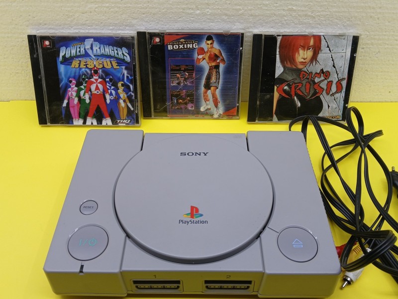 Sony PlayStation 1 - CIPOVAN + Igrice Br.1