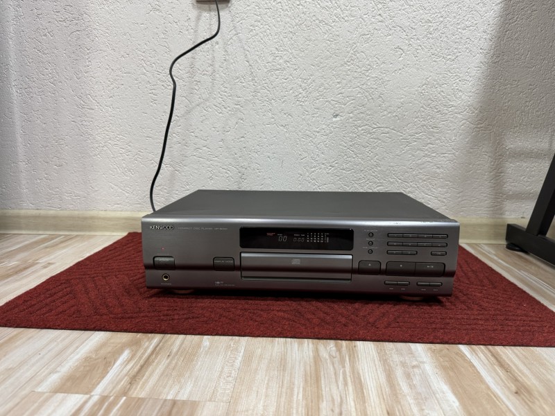 Kenwood DP-5050 odličan CD Plejer