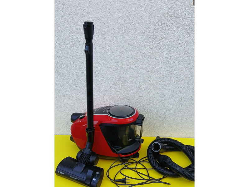 BOSCH BGS7PET - Serija 8 Usisivac Bez Kese