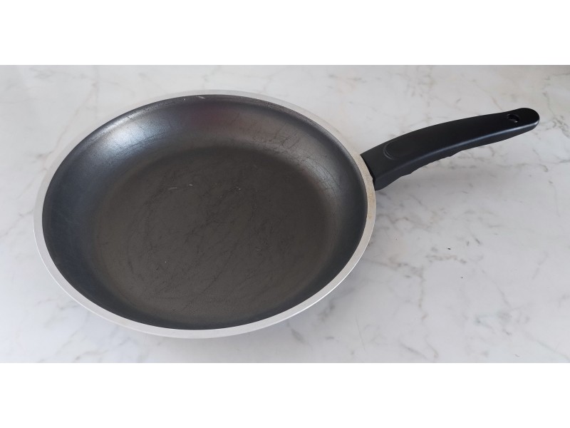 TIGANJ, 24 cm