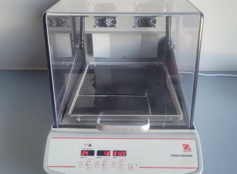 Инкубатор OHAUS ISHD16HDG са орбиталним мешањем
