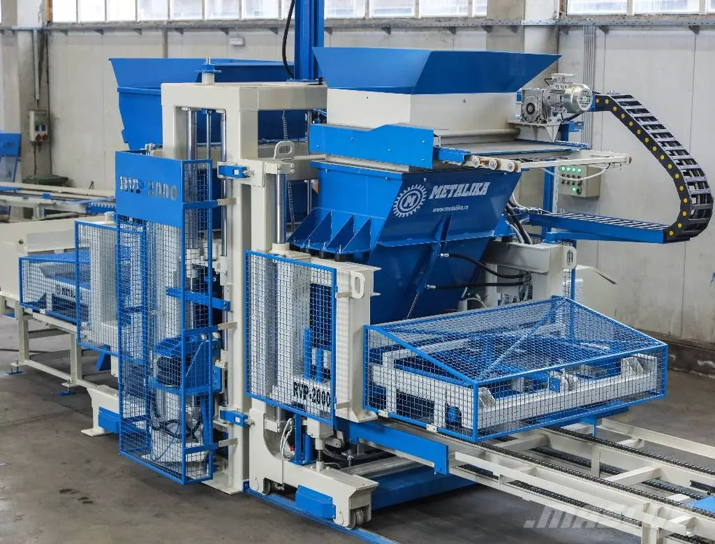 Metalika RVP-2000 Automatic Concrete Block Machine