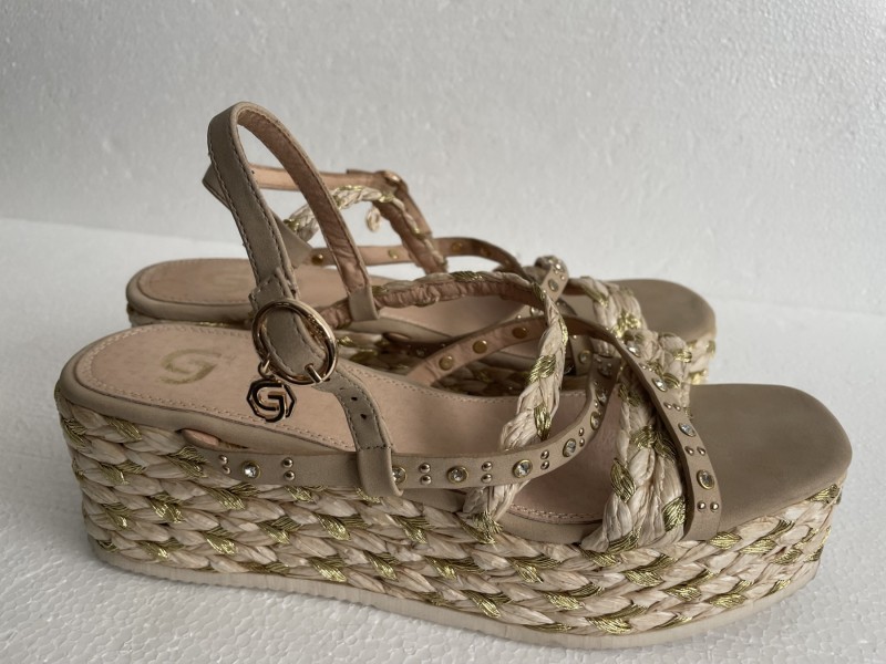 GOLD & GOLD sandale