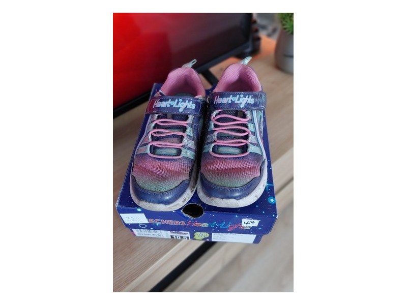 Skechers patike br.27