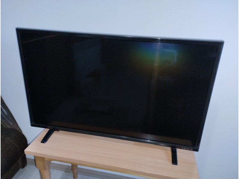 Televizor Tesla 32 inca