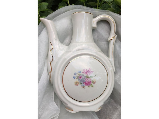 Vintage porcelanska vaza-bokal visine 18 cm