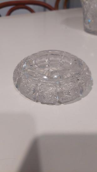 KRISTAL piksla pepeljara piksla