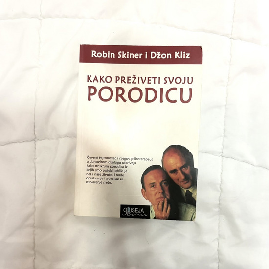 275. Kako preživeti svoju porodicu knjiga