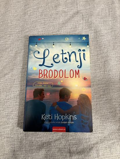 Letnji brodolom - Keti Hopkins
