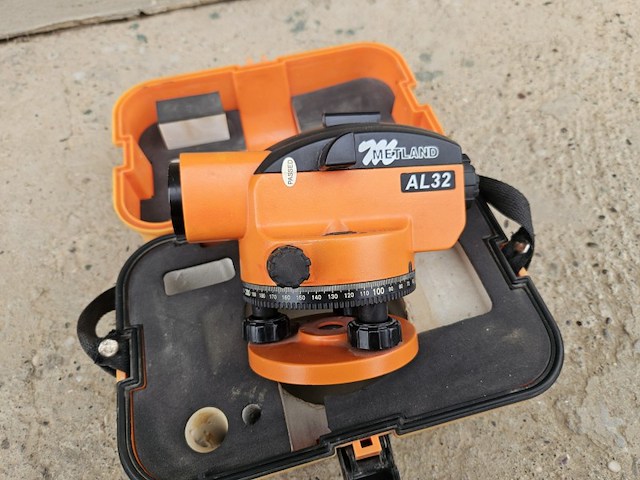 Opticki nivelir Metland AL-32 geodetski nivelator