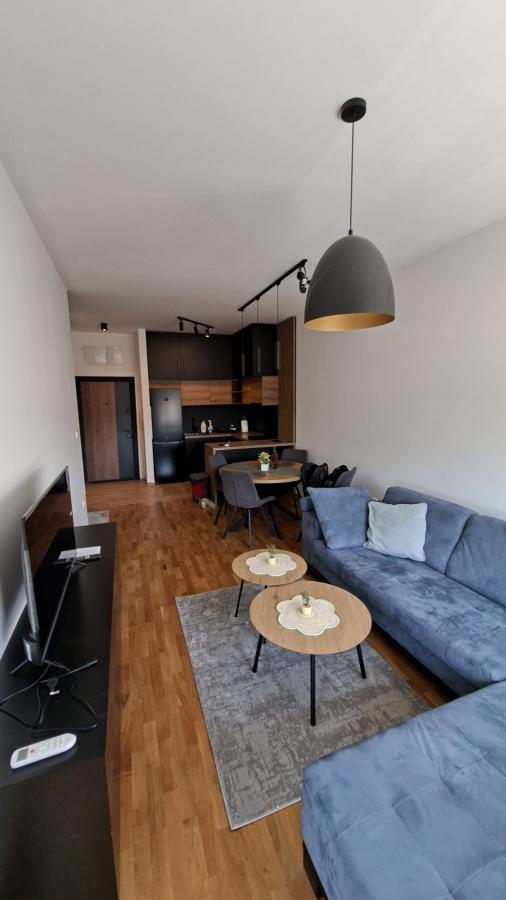 Jednoiposoban stan za izdavanje, 44m2, 450€