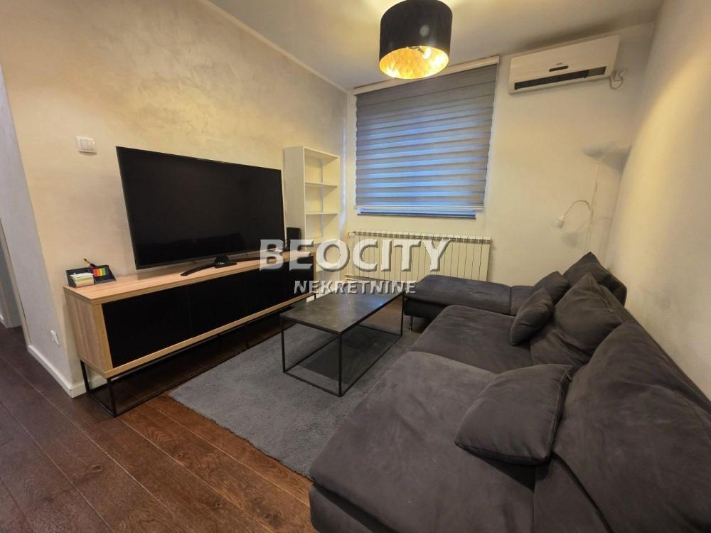 Vračar, Hram Svetog Save, , 1.5, 40m2