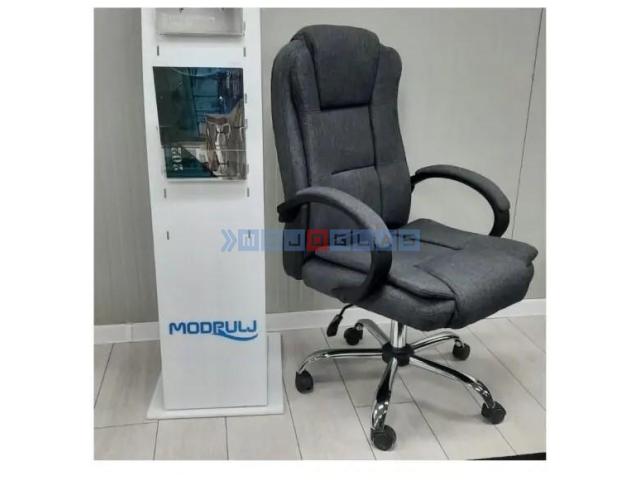 Prodajemo Comfy radne fotelje M365