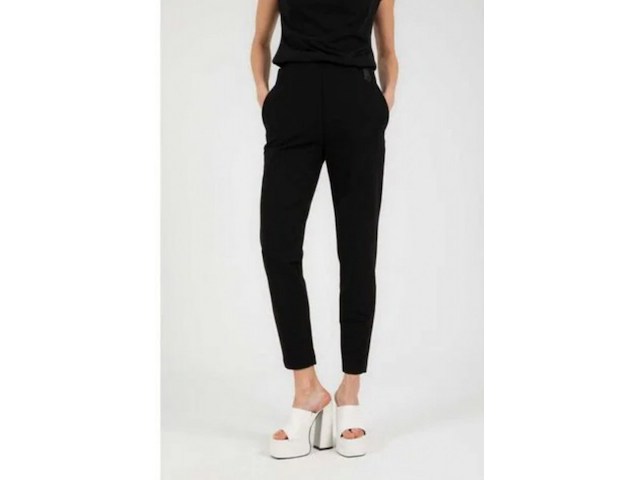 JDY Crne Elegantne Pantalone Sa Elastičnim Strukom - S