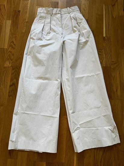 Zara pantalone