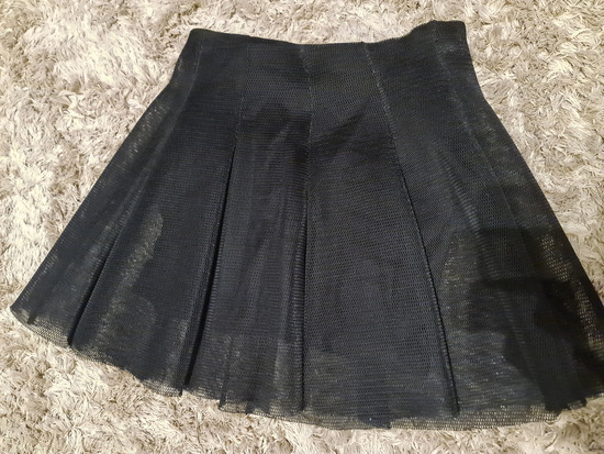 Mini crna suknja